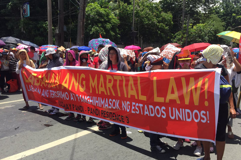 Mga militante nag-rally kontra batas militar, puwersang US sa Marawi ... Mga militante nag-rally kontra batas militar, puwersang US sa Marawi ...
