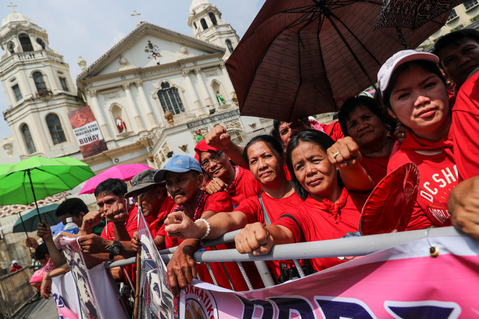 Pro Duterte Supporters Hold Own Protest Abs Cbn News