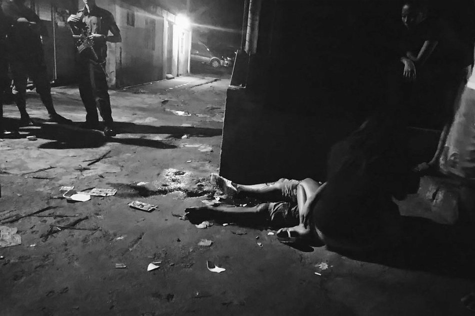 19-anyos na umano'y holdaper, pinagbabaril sa Payatas | ABS-CBN News 19-anyos na umano'y holdaper, pinagbabaril sa Payatas | ABS-CBN News