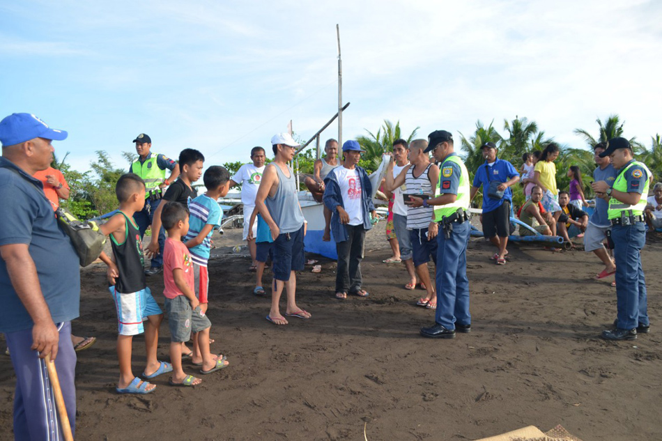 3 nalunod sa mga beach sa Quezon | ABS-CBN News 3 nalunod sa mga beach sa Quezon | ABS-CBN News
