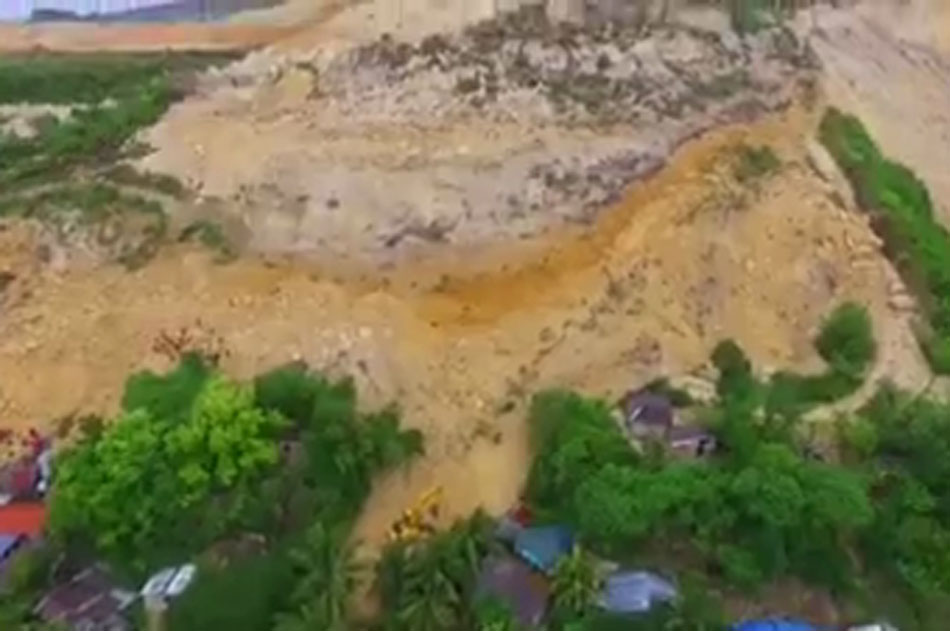Watch Cctv Captures Horrifying Naga Cebu Landslide Abs Cbn News
