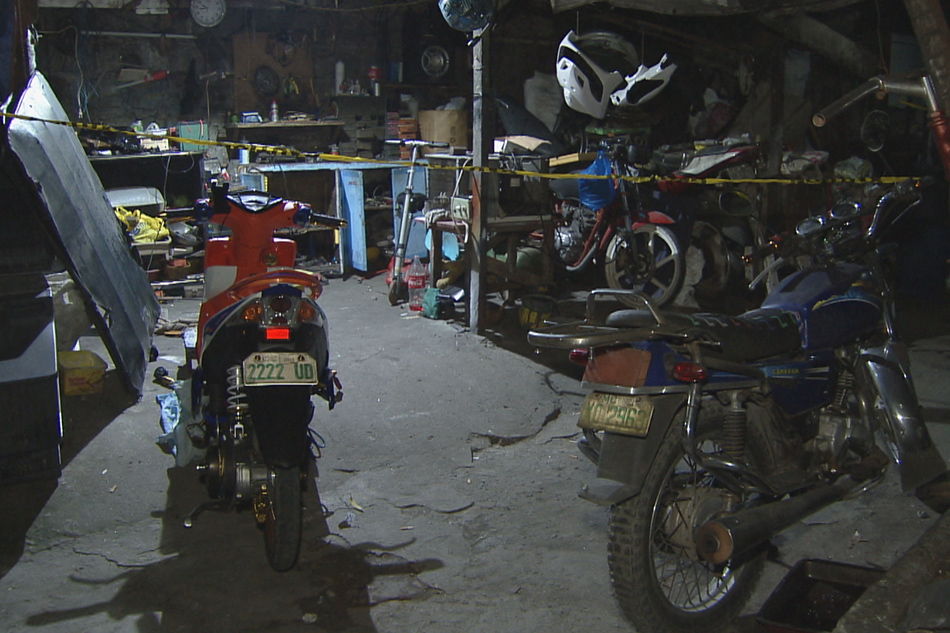 'Carnapper' patay sa engkuwentro sa Valenzuela | ABS-CBN News 'Carnapper' patay sa engkuwentro sa Valenzuela | ABS-CBN News