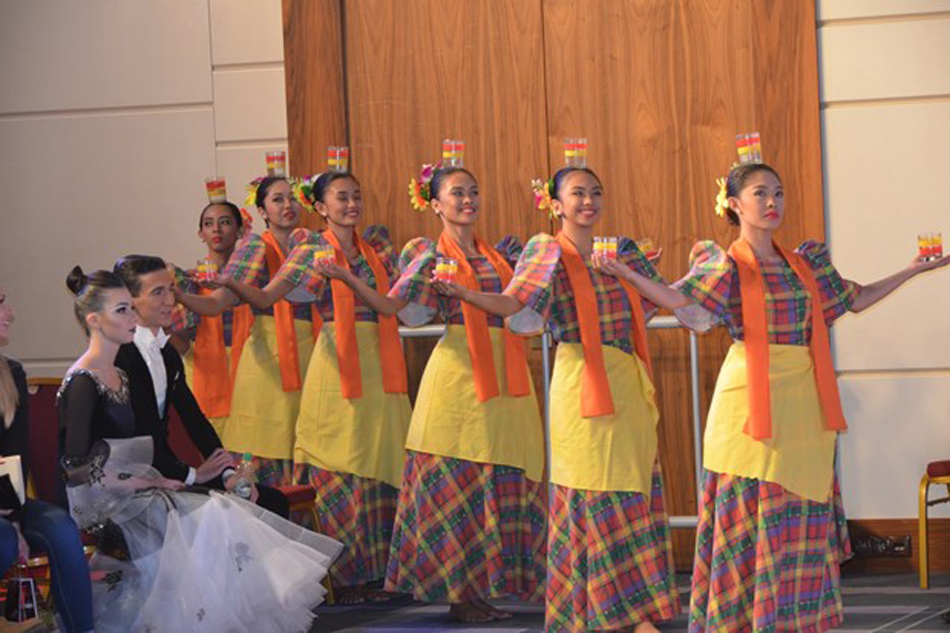 Pinoy dancers, wagi sa dance competition sa Russia | ABS-CBN News Pinoy dancers, wagi sa dance competition sa Russia | ABS-CBN News