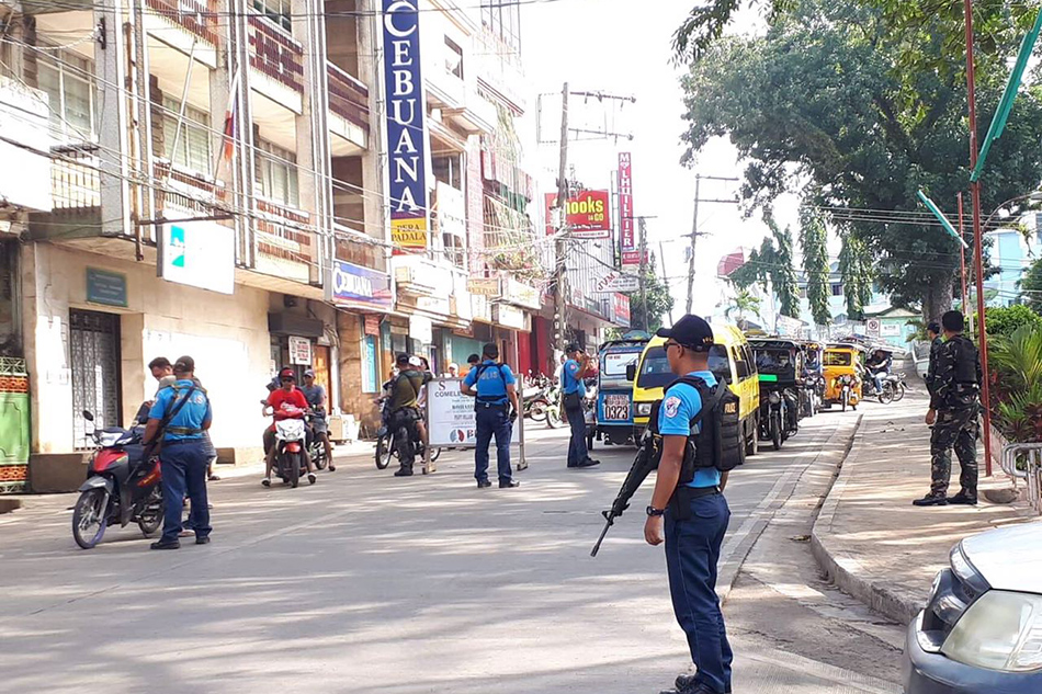 Basilan tightens security after Sulu twin blasts | ABS-CBN News Basilan tightens security after Sulu twin blasts | ABS-CBN News