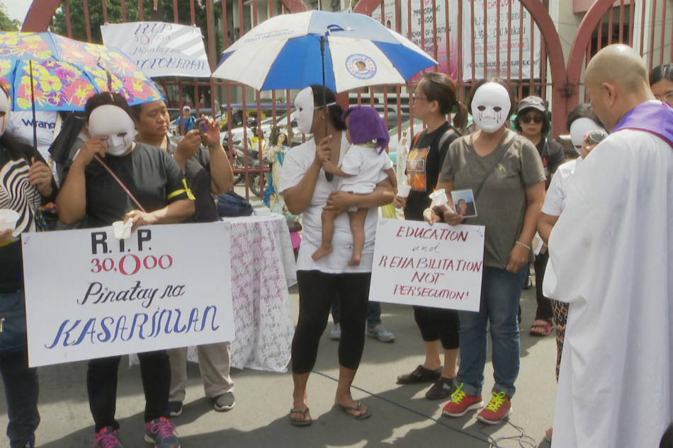Pamilya Ng Mga Umanoy Ejk Victim Sigaw Pa Rin Ang Hustisya Abs Cbn News