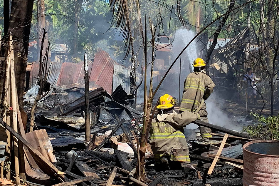 11 bahay, nasunog sa Davao City | ABS-CBN News 11 bahay, nasunog sa Davao City | ABS-CBN News