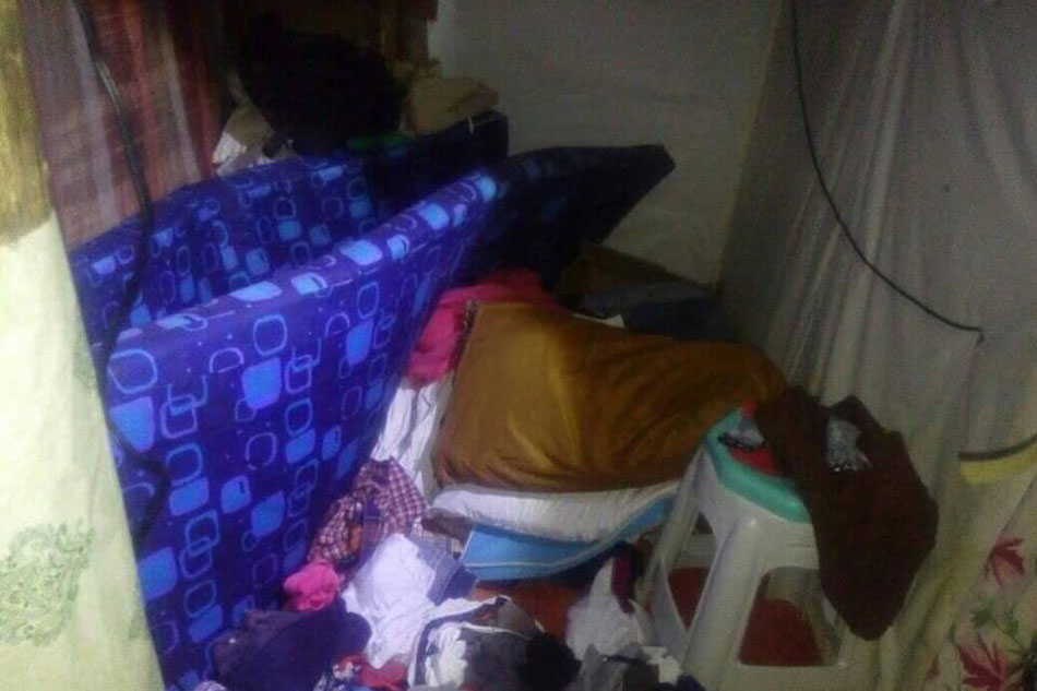 Bahay sa Surigao del Sur nilooban ng mga armadong lalaki; P300,000 ... Bahay sa Surigao del Sur nilooban ng mga armadong lalaki; P300,000 ...