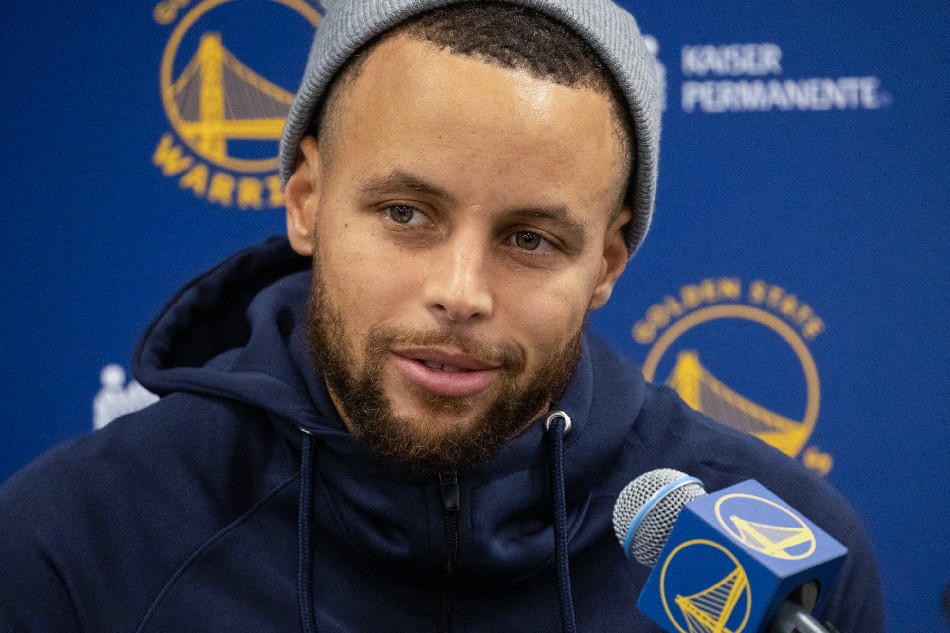 Watch Steph Curry Sets New All Time 3 Point Record Filipino News
