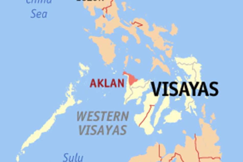 Lalaki sugatan matapos barilin ng pulis sa Aklan | ABS-CBN News Lalaki sugatan matapos barilin ng pulis sa Aklan | ABS-CBN News