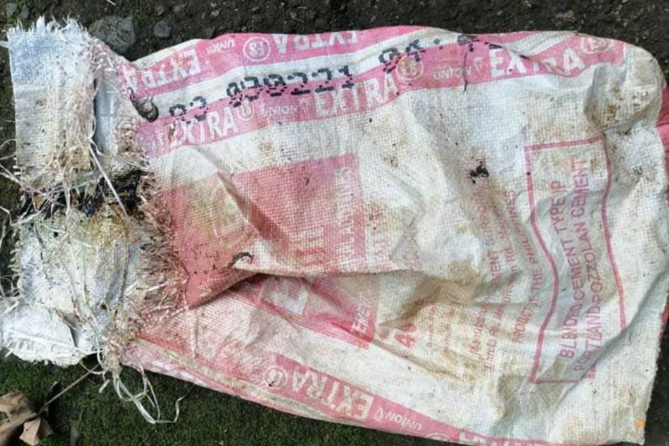 Sanggol nasagip matapos iwan sa damuhan sa Sorsogon | ABS-CBN News Sanggol nasagip matapos iwan sa damuhan sa Sorsogon | ABS-CBN News