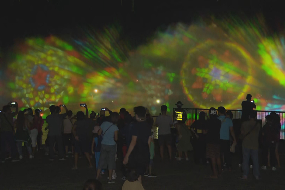 TINGNAN: 'Fountain of lights' sa Laguna | ABS-CBN News