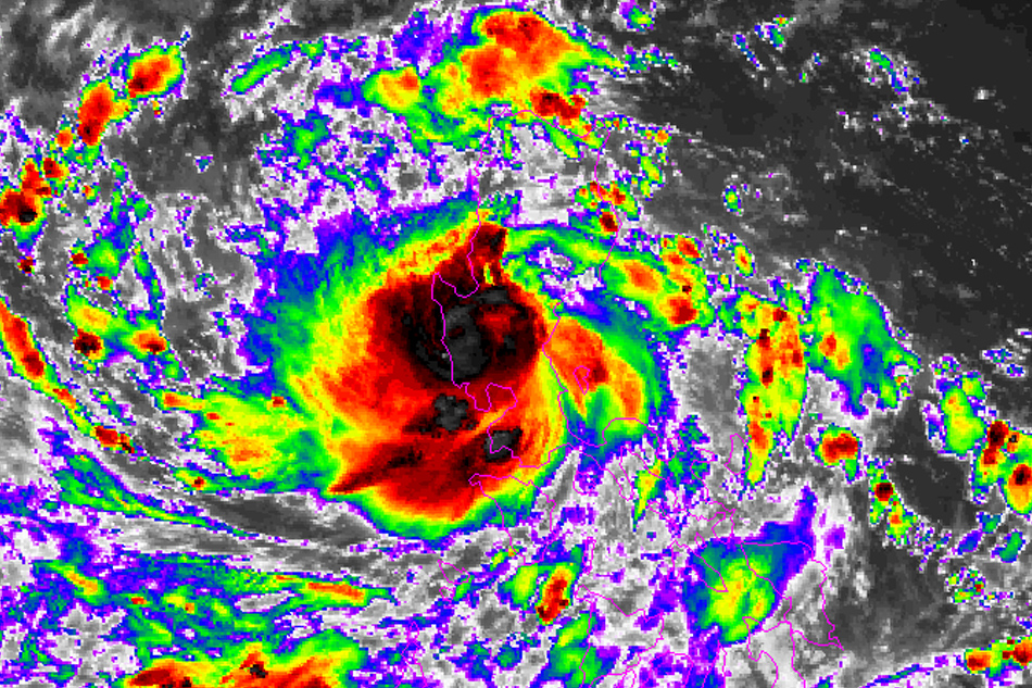 Typhoon Karding Barrels Across Central Luzon Abs Cbn News