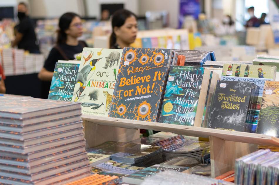 Big Bad Wolf Book Sale Set To Return To Cebu Abs Cbn News