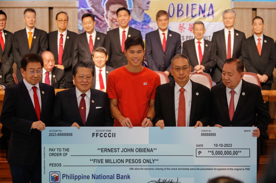 Obiena Plans Series Of Training Camps Ahead Of Olympics Abs Cbn News