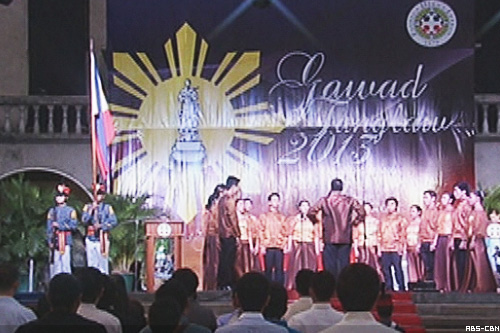 Gawad Tanglaw Ustv Awards Honor Abs Cbn Shows Stars Abs Cbn News